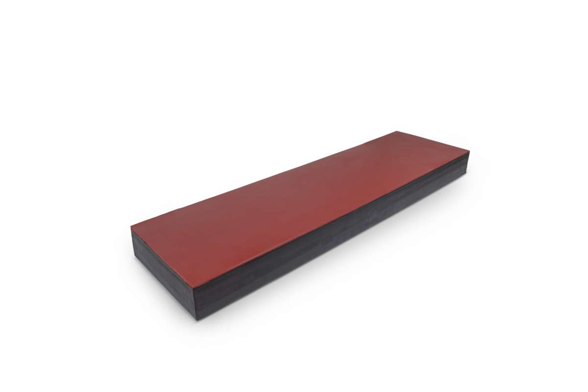 Blindbalken HAEST aus Vollgummi mit roter Oberfläche | HaeSt Sportgeräte